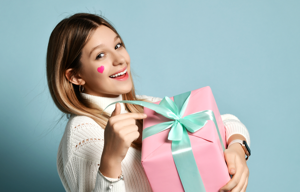 Top Websites With Coolest Gift Ideas I Use Every Time I Need To Buy ...